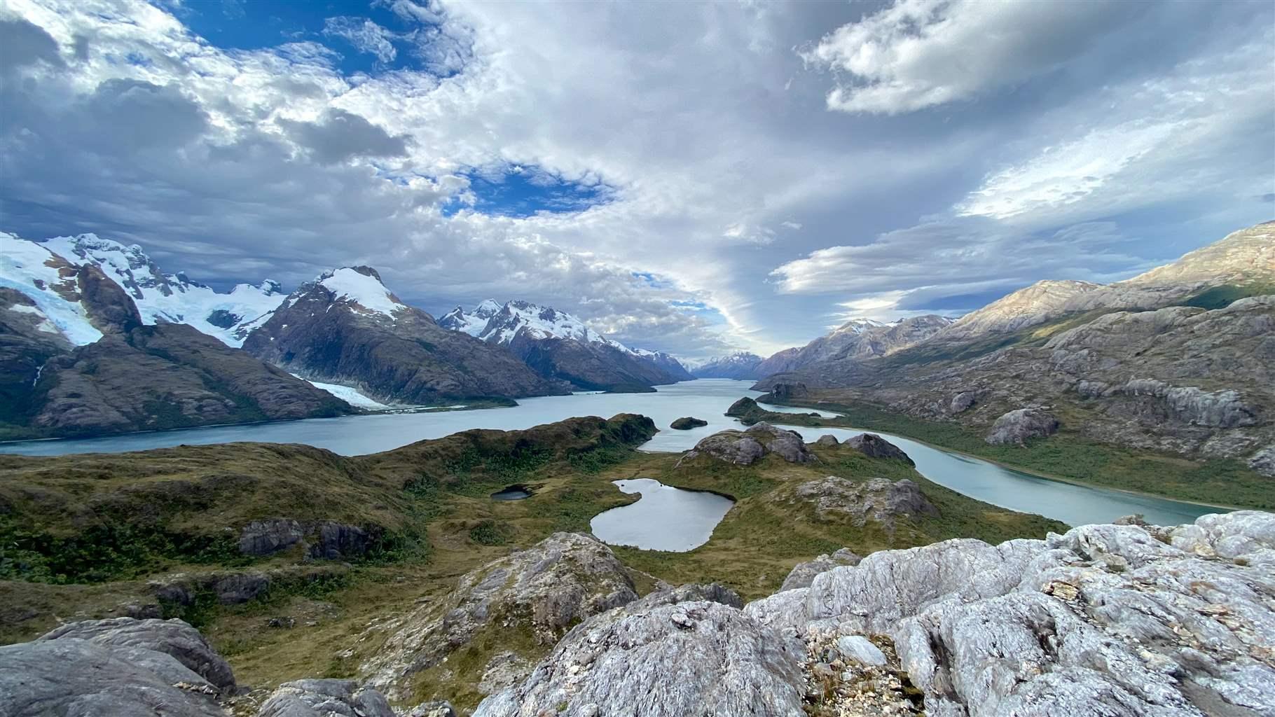 Chilean Patagonia: A Region of Global Ecological Importance and a ...