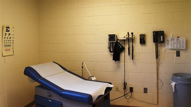 State Prisons and the Delivery of Hospital Care | The Pew Charitable Trusts