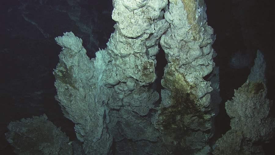 atlantic ocean formation mud waves