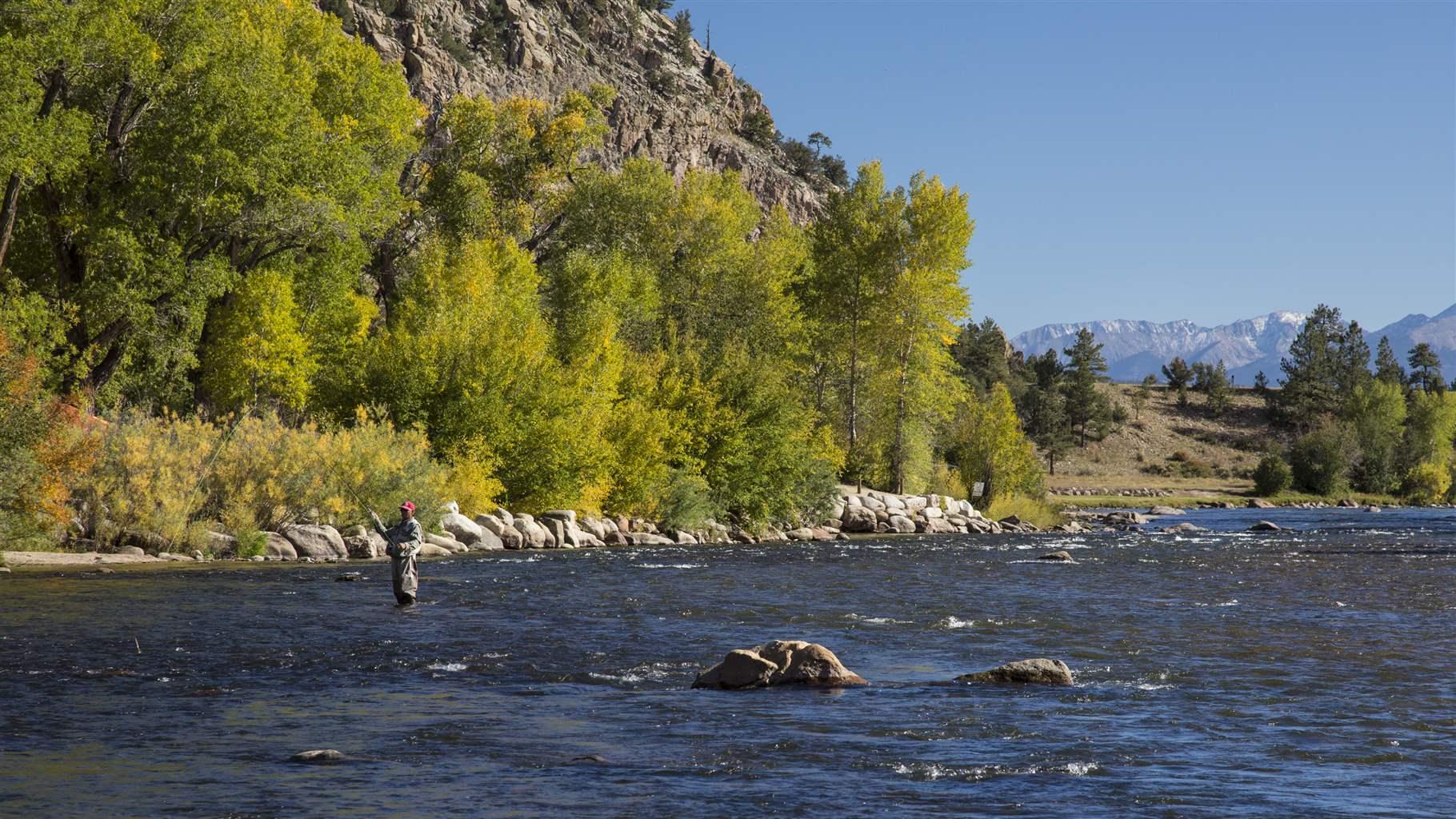 5 Reasons the U.S. Needs Free-Flowing Rivers | The Pew Charitable Trusts