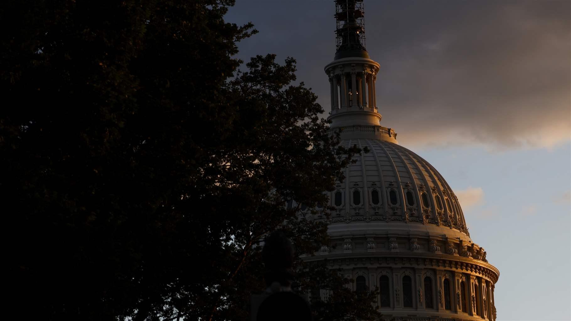 Federal and State Funding of Higher Education | The Pew Charitable Trusts