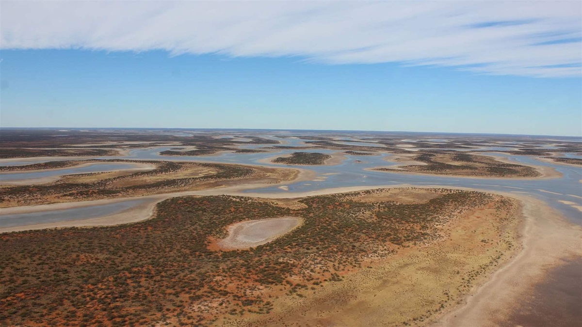 In Australia's Channel Country Water Brings Life | The Pew Charitable ...