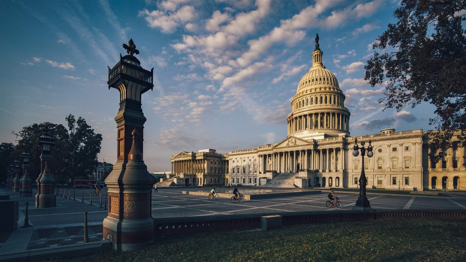 How Broadband Infrastructure Gets Built | The Pew Charitable Trusts