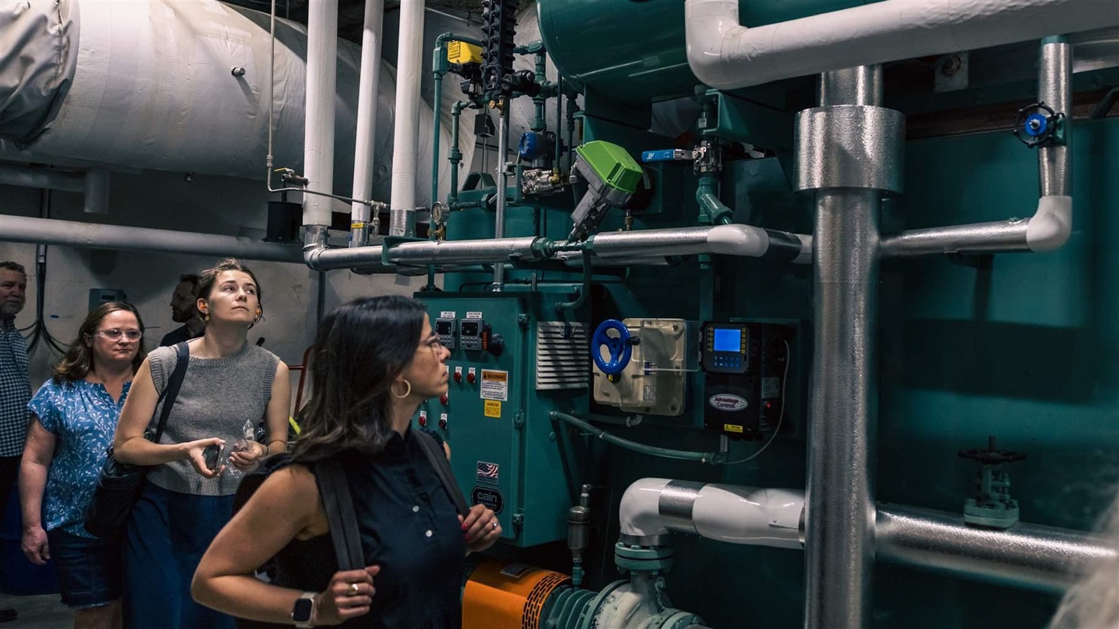 A Historic University’s Microgrid Cuts Energy Costs and Benefits Local Community | The Pew ...