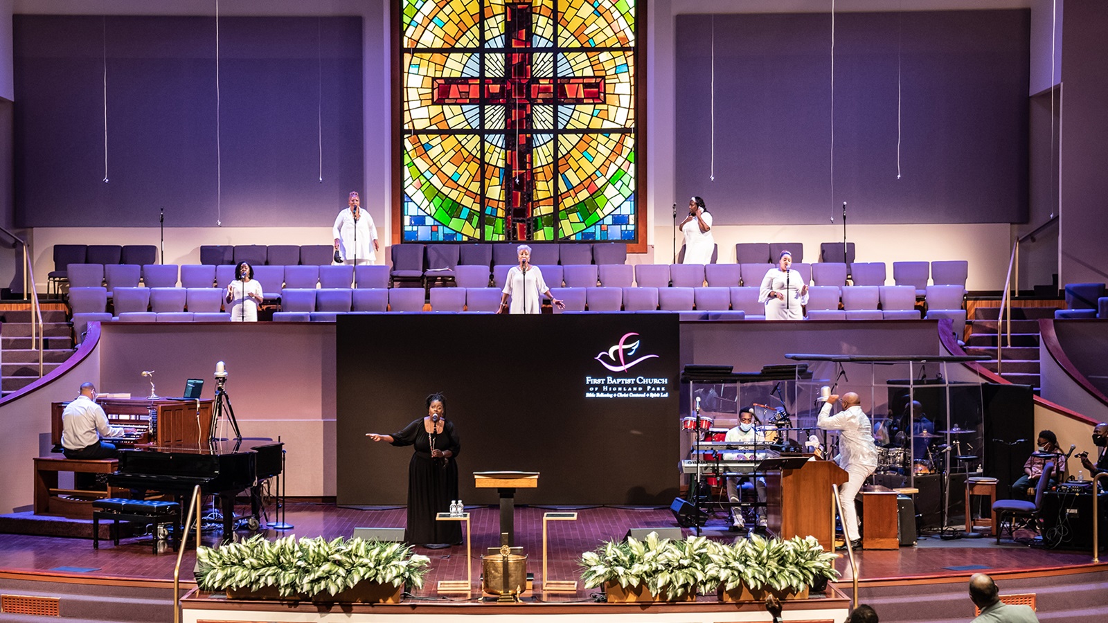 The Decline of Christianity Has Slowed | The Pew Charitable Trusts